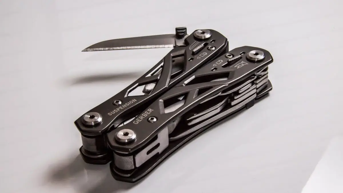 10 Best Fishing Multi Tools + Buying Guide – All Fishing Gear